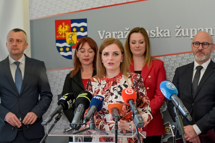 Studentica MEV-a Ines Slunjski na panelu 2. konferencije „Žene i ...